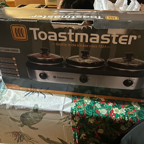 Kitchen | Toastmaster Triple Slow Cooker | Poshmark